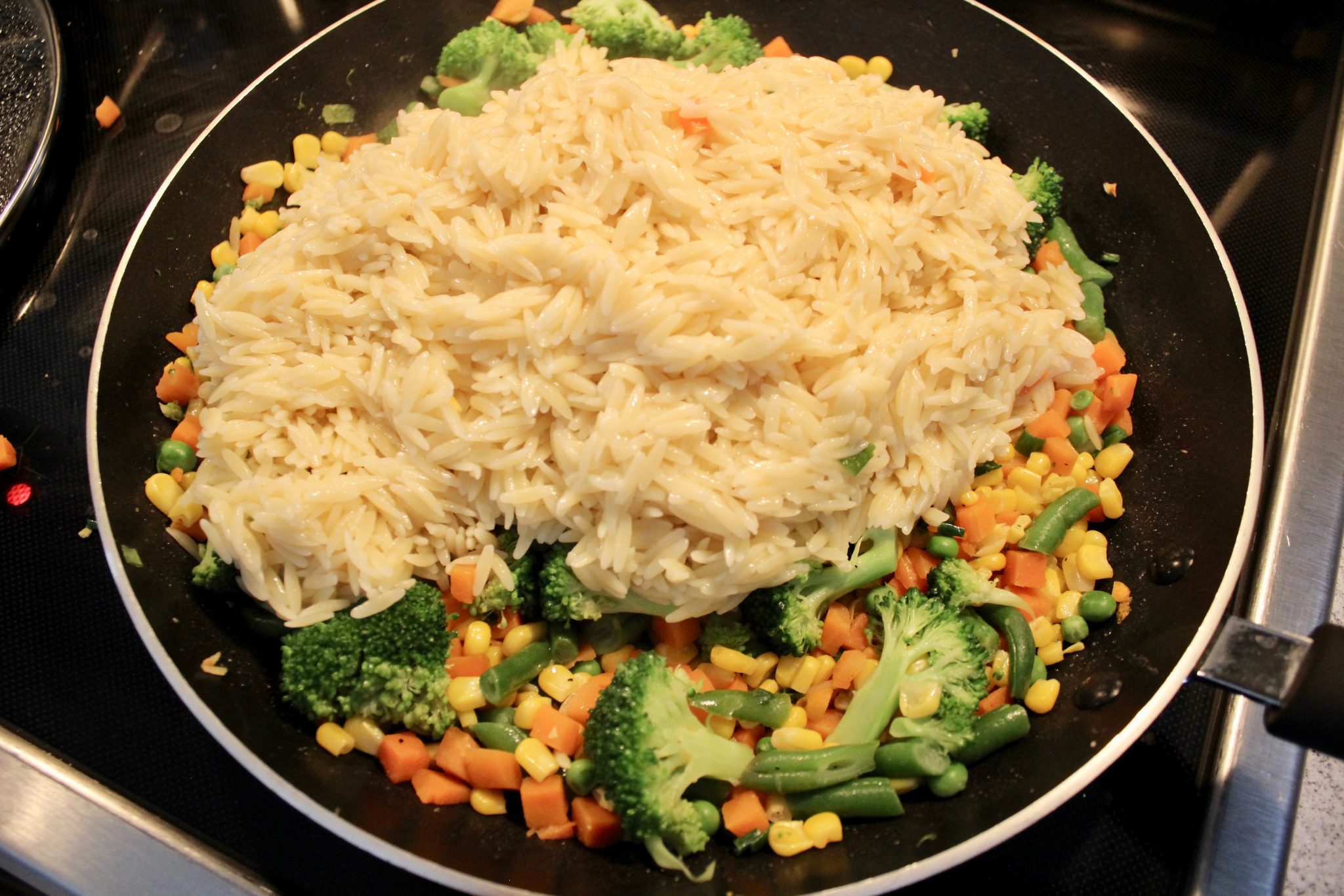 Veggie Fried Orzo - The Hungry Lyoness Food Blog